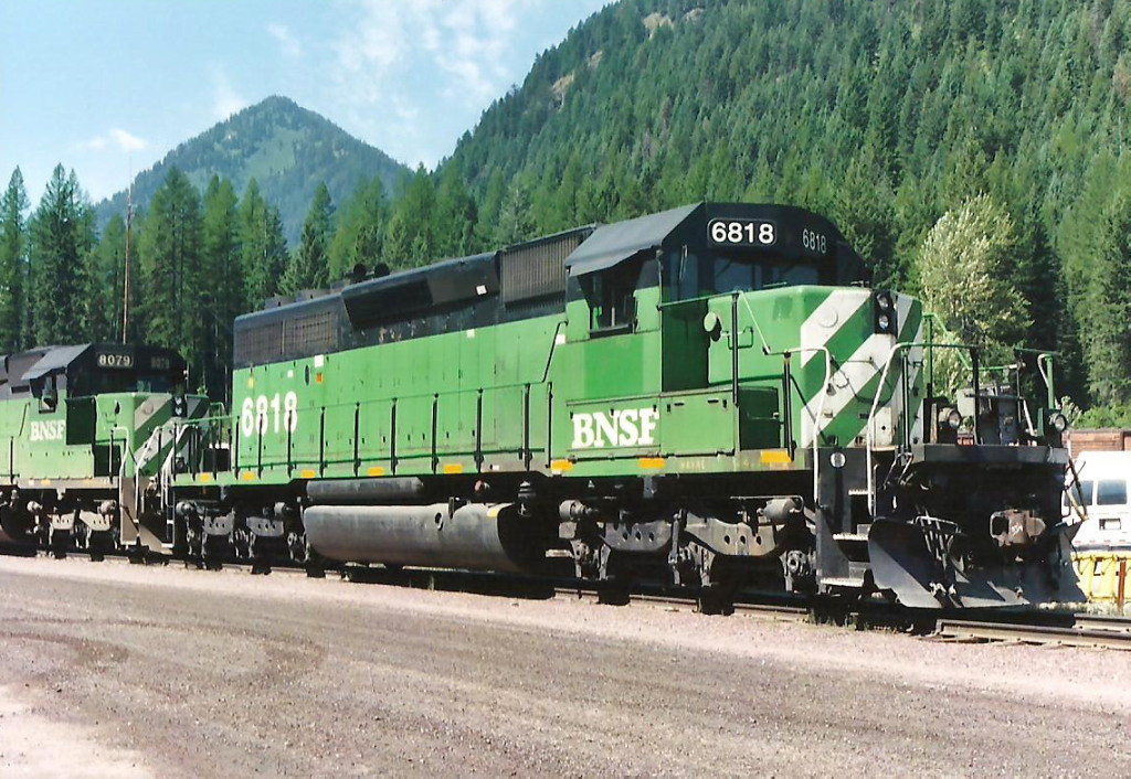 BNSF 6818